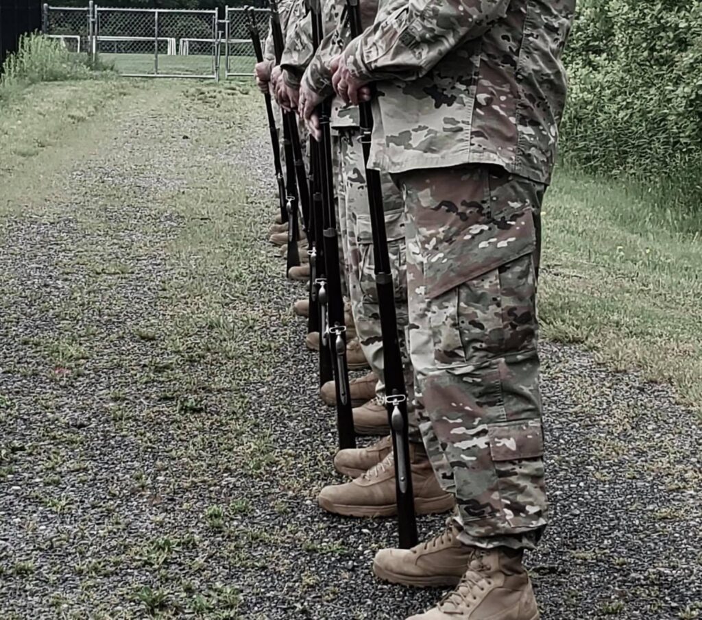 Connecticut Foot Guard provides Color Guard & Firing Detail for ...
